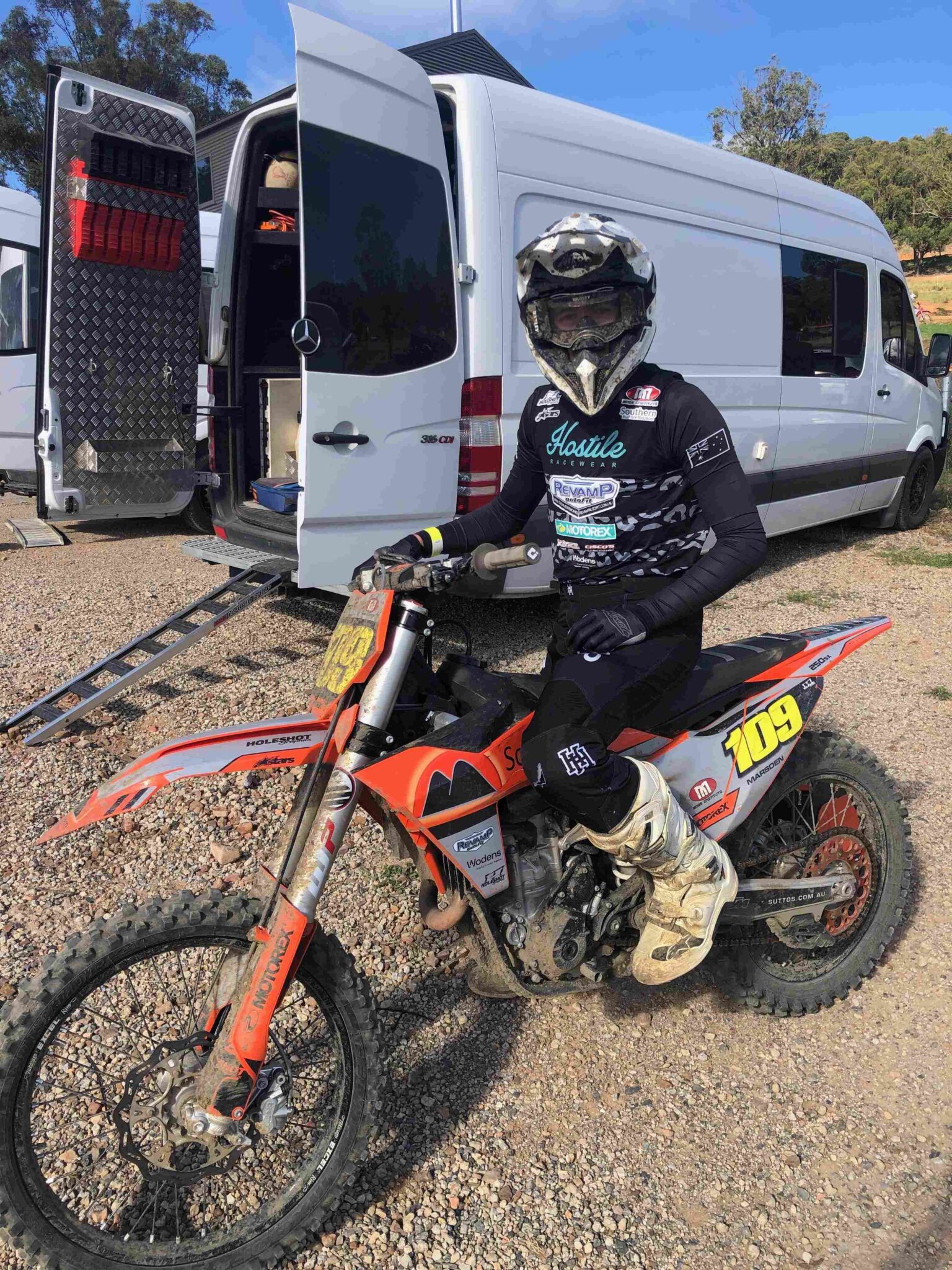 RevampAutoFit: Expert Van, Camper, and Bus Conversions for Your Perfect ...